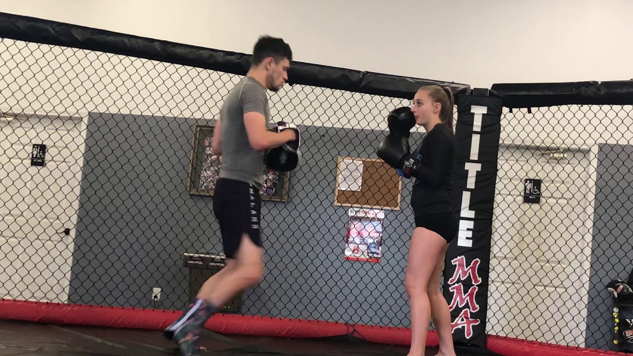 Hitting mitts with @Alex Harrell - YouTube