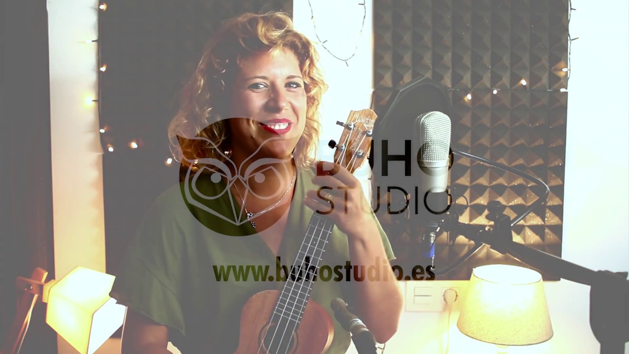 Laura Mariscal cover Silvia Pérez Cruz: "Verde". - YouTube