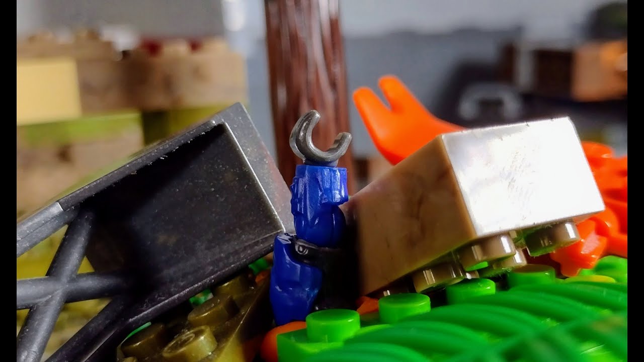 Halo: Mega Halo Stop Motion Set Building Tutorial - YouTube