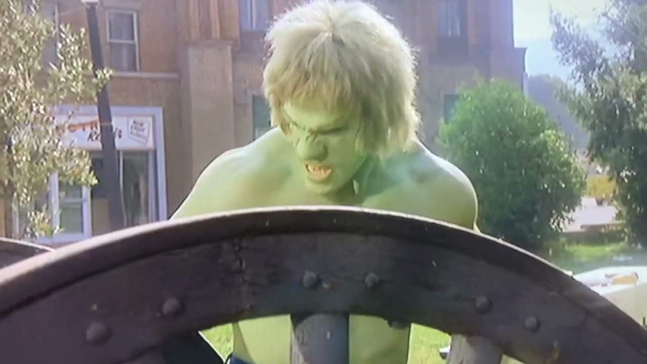 The Incredible Hulk A Minor Problem Hulk tries grabbing Tom scene - YouTube