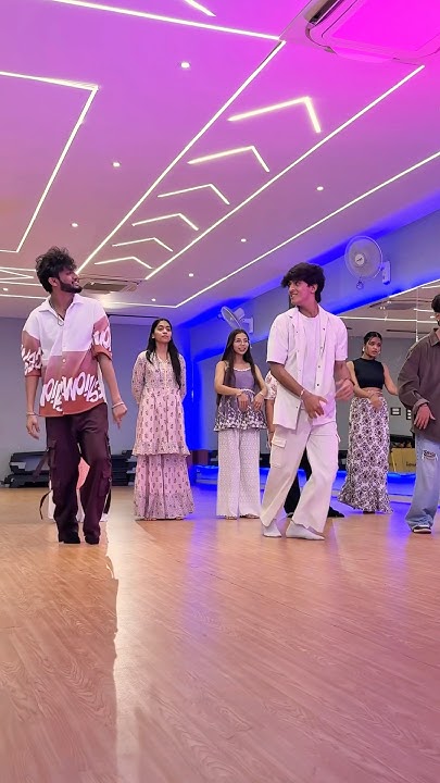 AMBARSARIYA Trio performance | Dance showcase shorts | Samarth Shrivastava #dance #shorts - YouTube