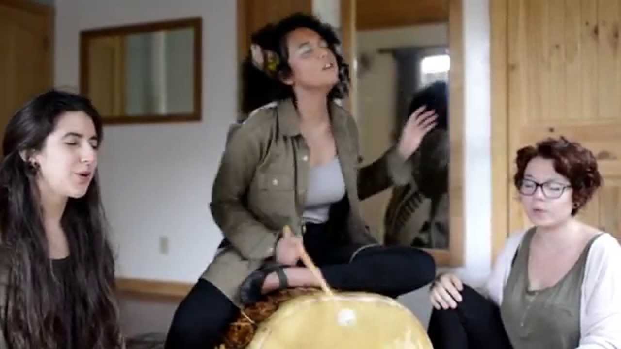River - Ibeyi (Cover) - YouTube
