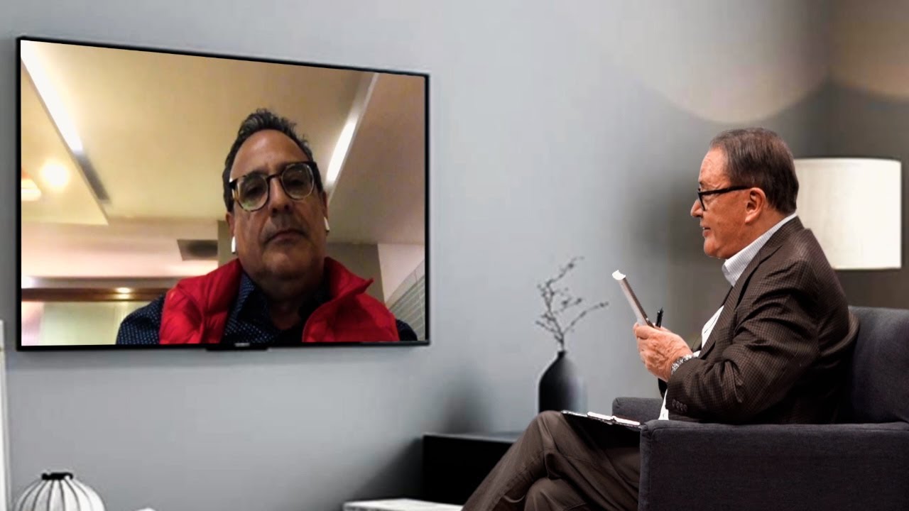 Entrevista a Mario Heredia, Escritor Veracruzano | Ricardo Rocha - YouTube