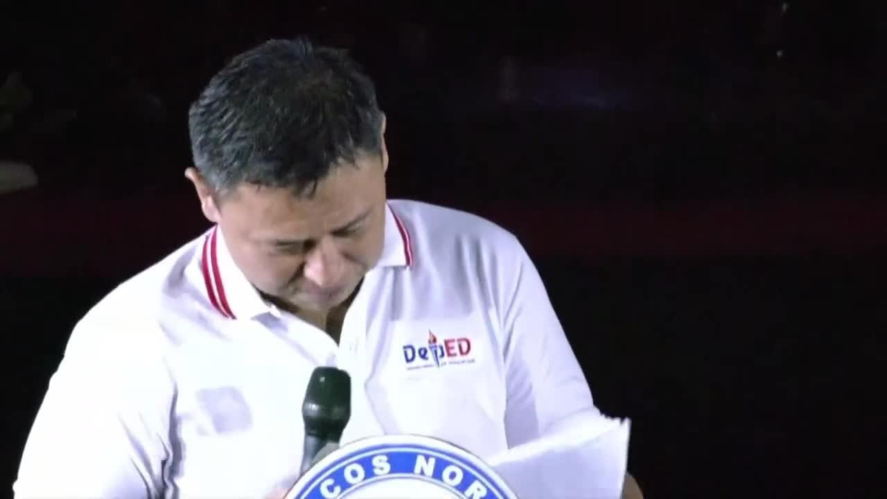 DepEd secretary Sonny Angara delivers his speech | Ilocos Norte ...