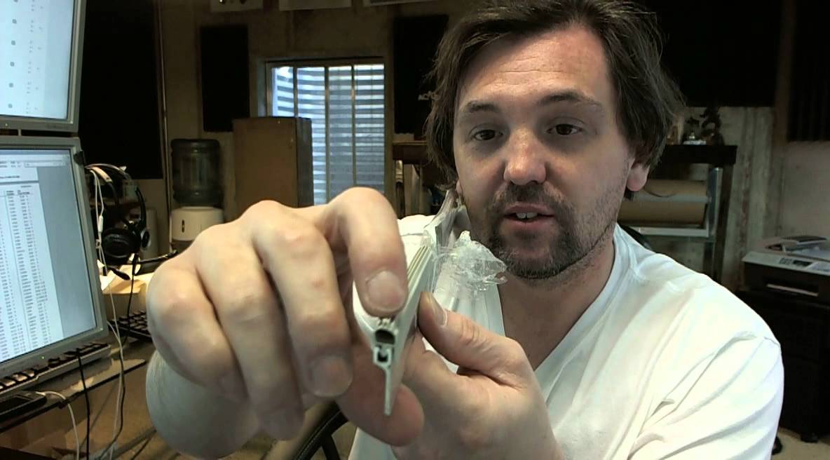 Pemko 306AV Mill Finish Aluminum Perimeter Seal with Vinyl insert - YouTube