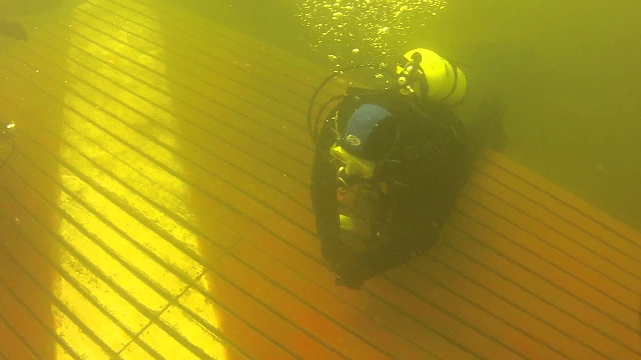Scuba Spring Mill Pond Michigan - YouTube
