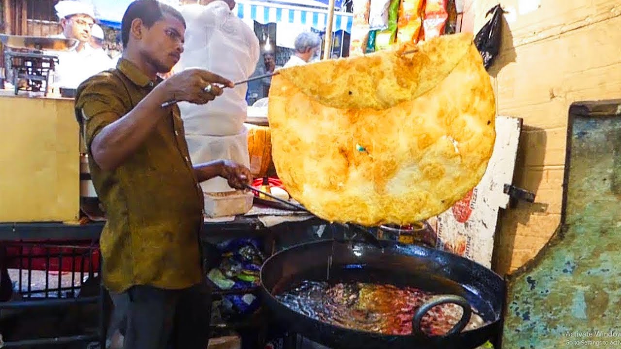 HUGE SIZE OF PURI | Big Puri With Halva | Rare Street Food | Street ...