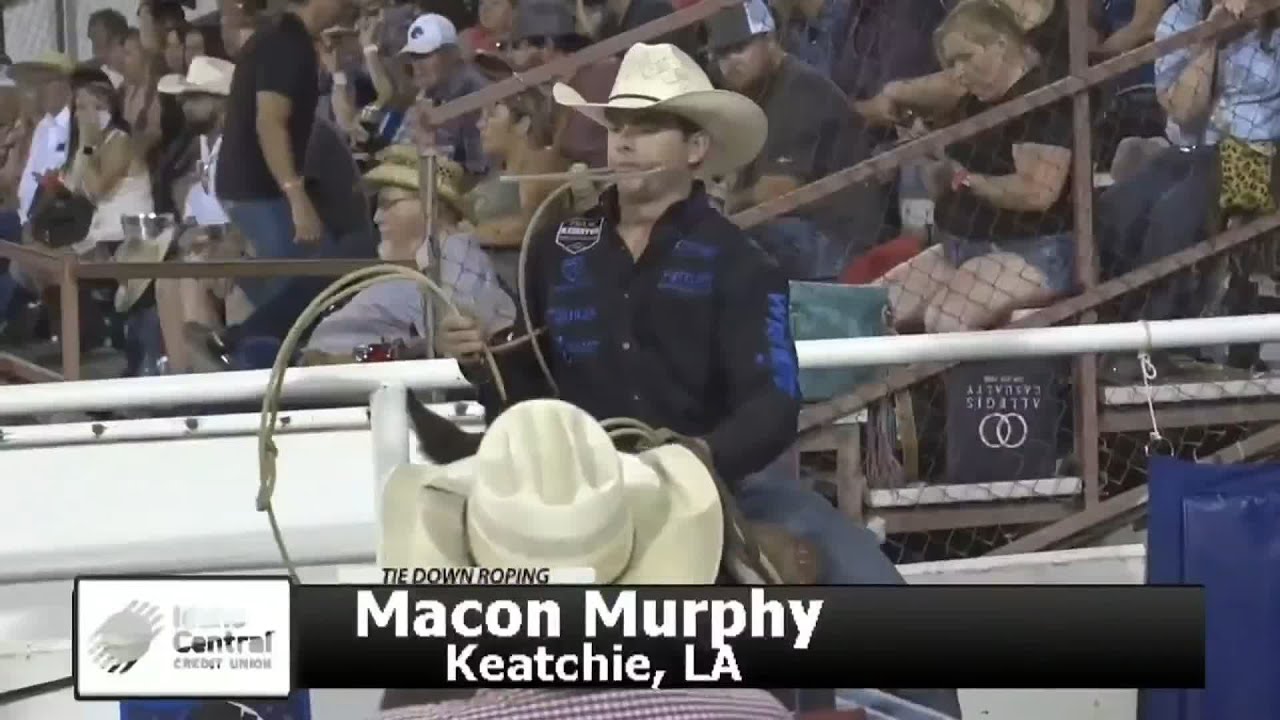 Macon Murphy | 2022 Caldwell Night Rodeo - YouTube