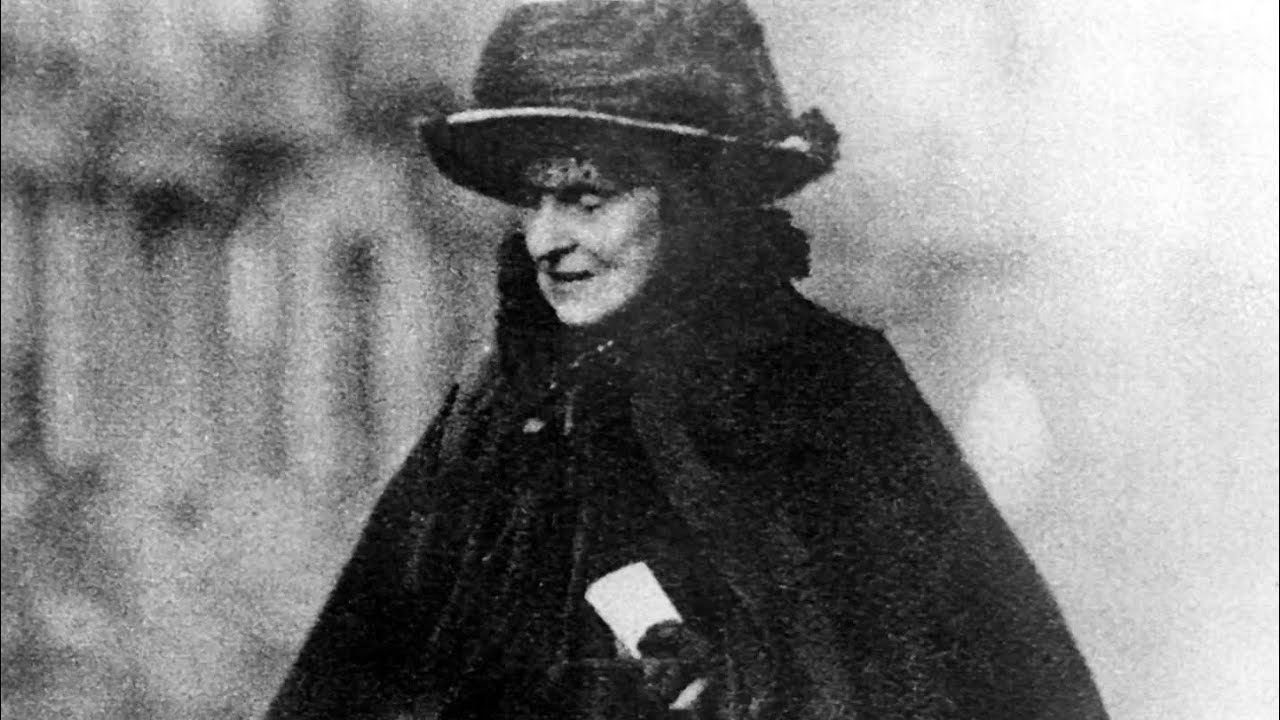 Witch of Wall Street: The Richest Women That Existed - YouTube