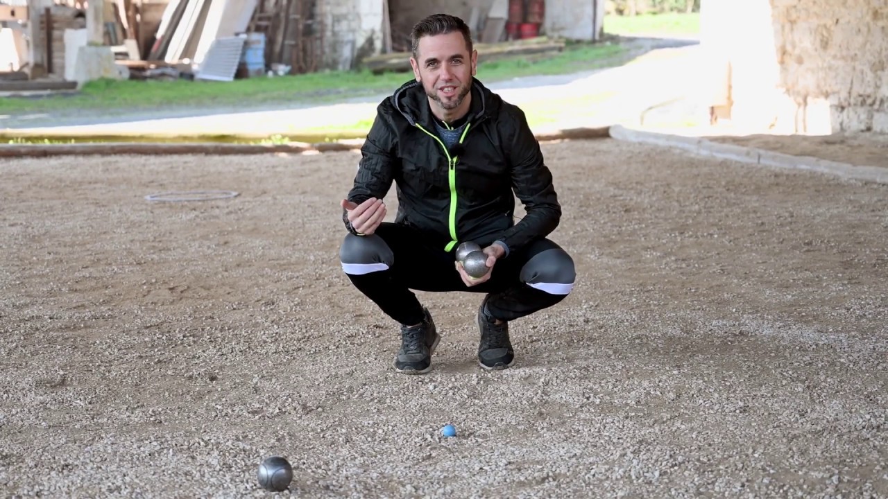 16 - Pointing towards the opponent's boule Eng - YouTube