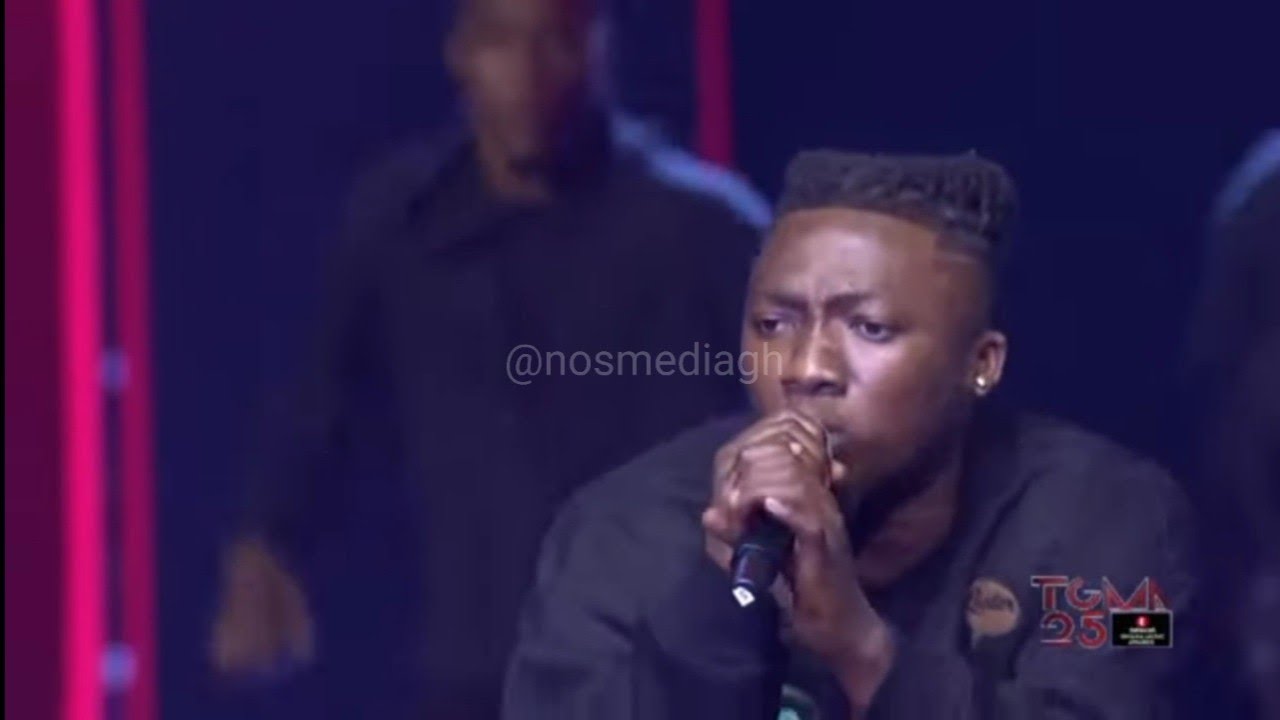 Kwesi Amewuga Shakes TGMA With His Outstanding Performance - YouTube