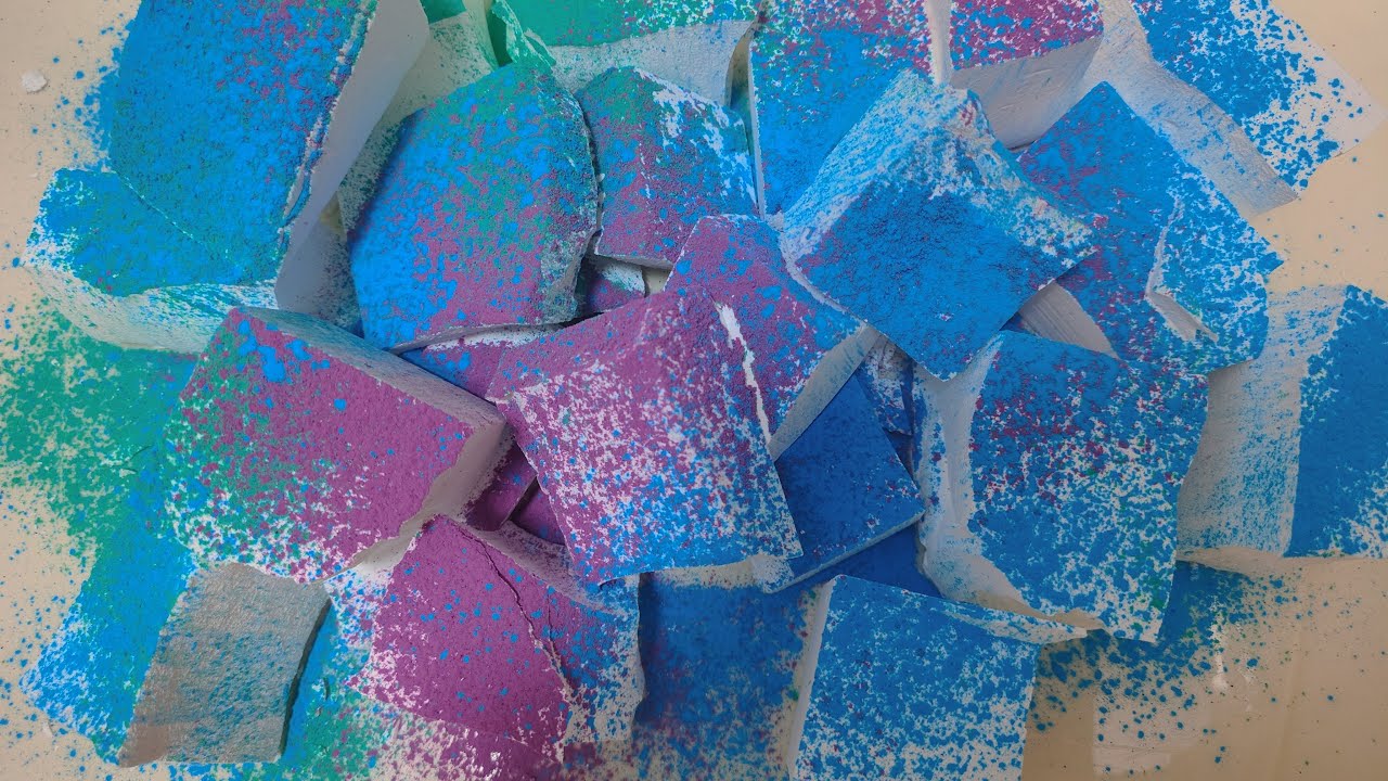 Small pieces of Gym Chalk - YouTube
