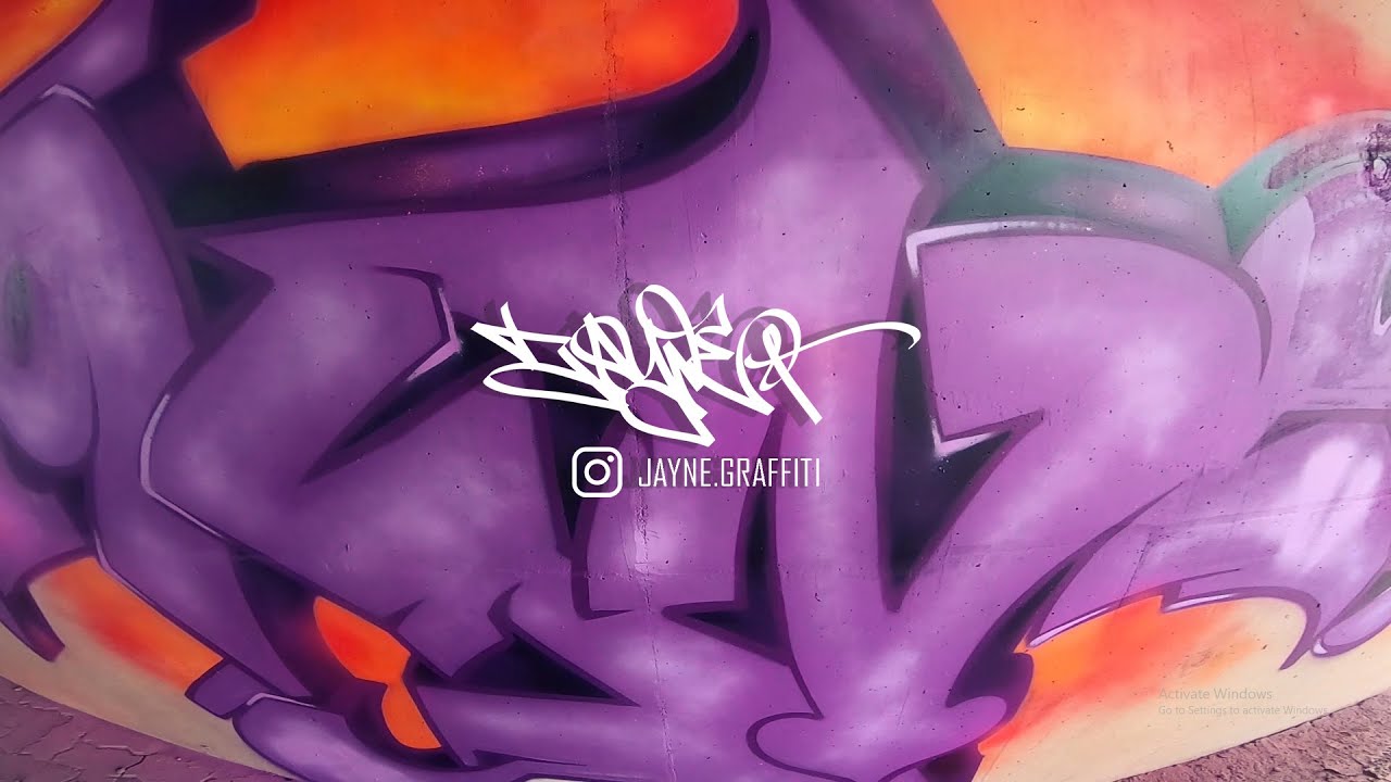 Graffiti Bombing | Painting under the bridge 02 | Jayne Graffiti ...