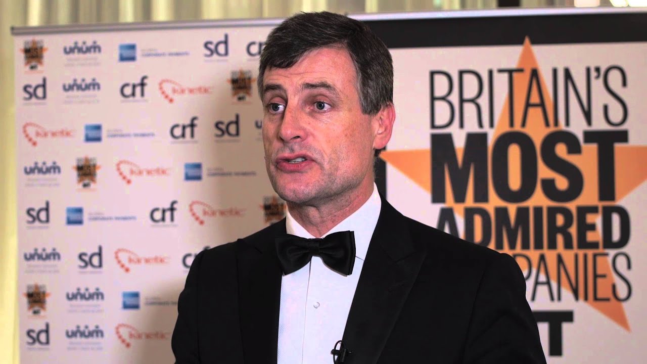 "Apple's Tim Cook is the leader I most admire" - Ronan Dunne, O2 - YouTube