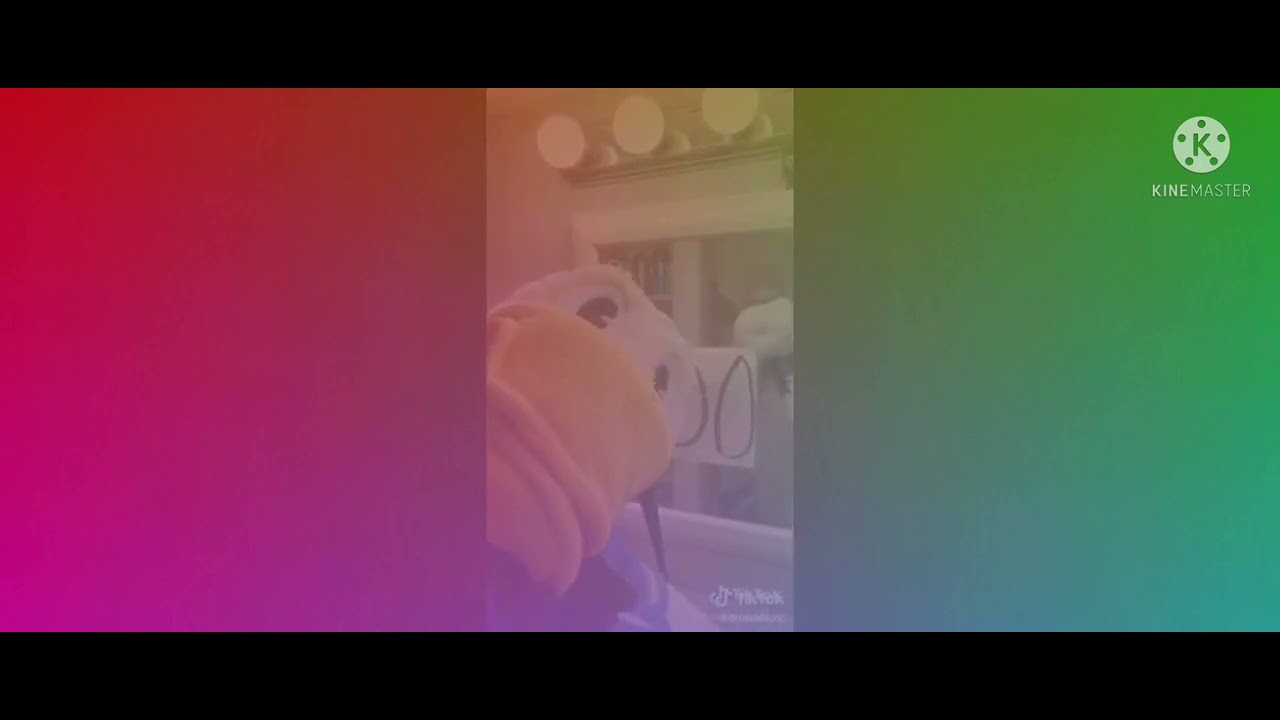 Donaldduck scared of boo effects by preview 2 - YouTube