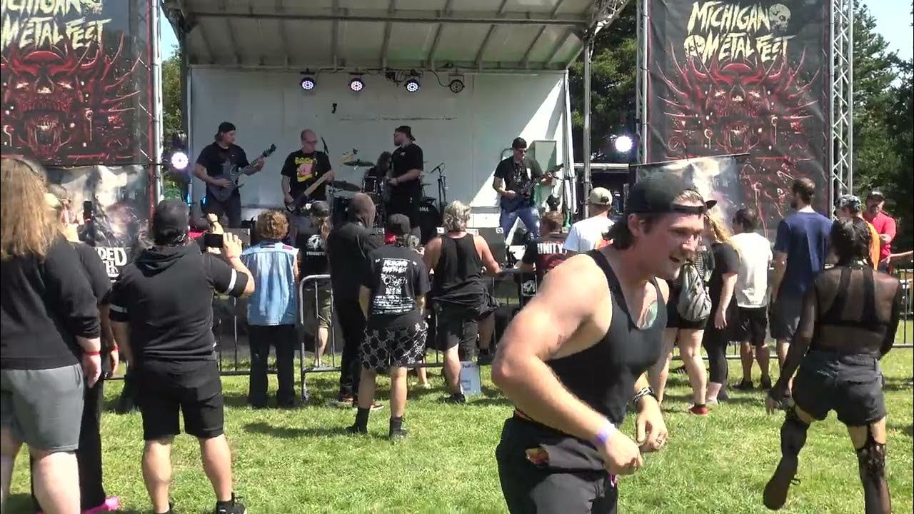 Stranded Beneath - LIVE SET - Michigan Metal Fest 2024 - 8/24/24 - Mosh Pit - Two Step - YouTube