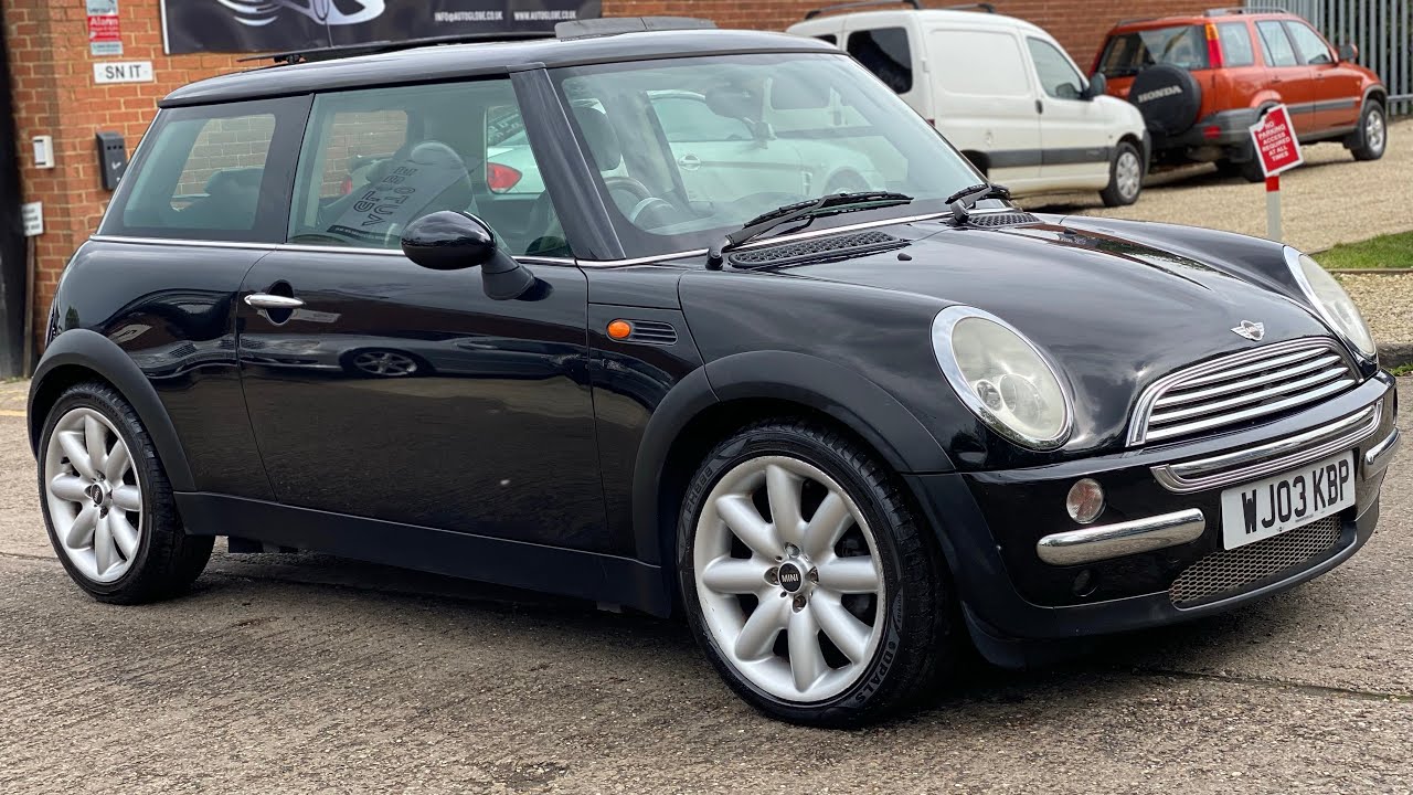 MINI Hatch 1.6 Cooper Euro 3 3dr WJ03KBP - YouTube