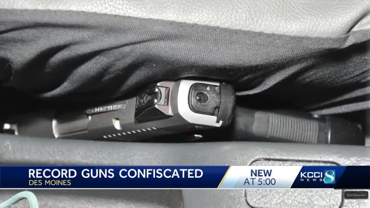Des Moines police confiscate record number of illegal guns - YouTube