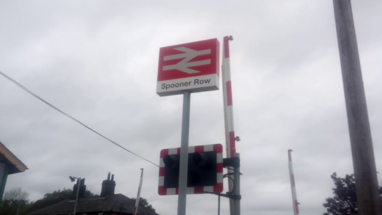 Station tours Spooner row - YouTube