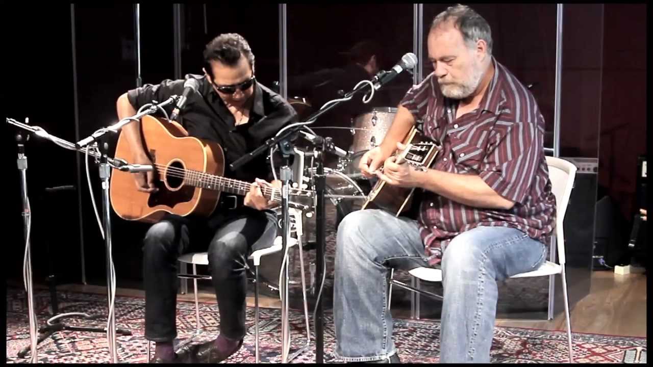 Alejandro Escovedo and Jon Dee Graham - YouTube