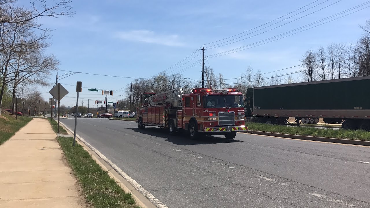 Kingsview Middle School Building Fire Response. - YouTube