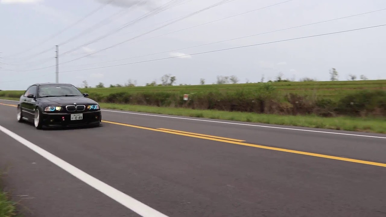 BMW E46 M3 single exit exhaust. - YouTube
