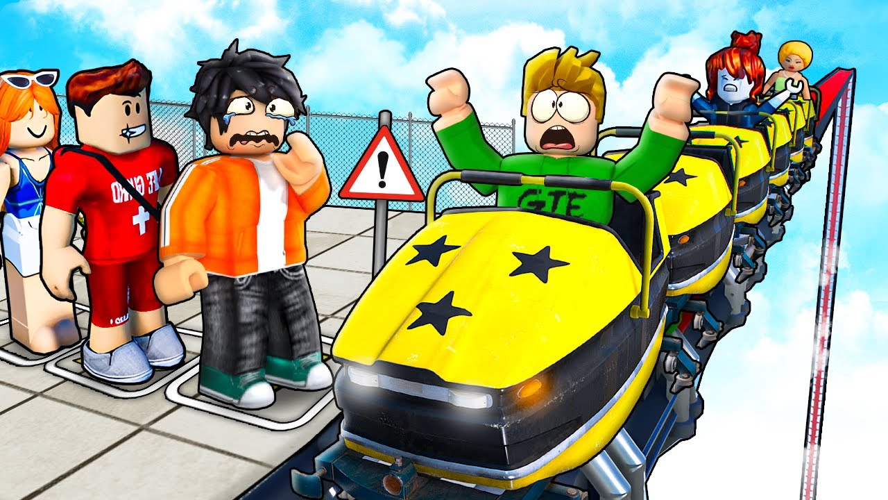 Standing in WORLD's LONGEST RollerCoster Line in ROBLOX !!! - YouTube