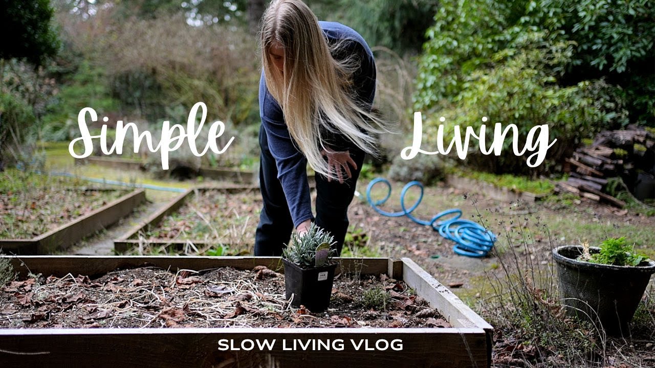 A Cozy Slow Living Day | Coffee, Plants & Baking | A trip to my ...