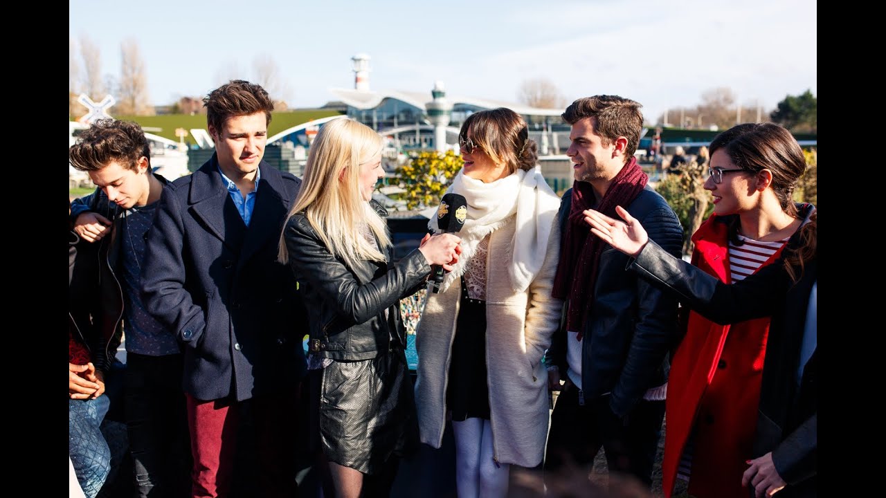 Femke Meines met Violetta & Cast backstage video - YouTube