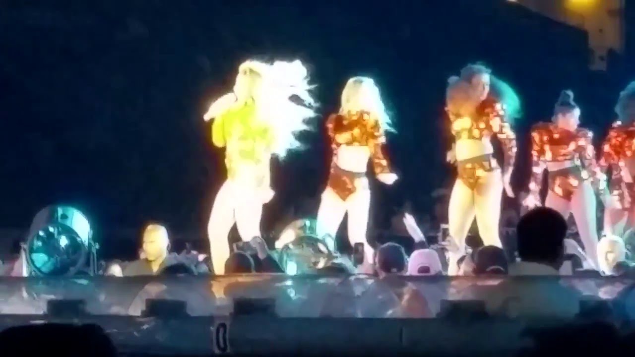 Beyoncé - Feeling Myself/Partition/Yoncé - Live in Seattle, WA ...