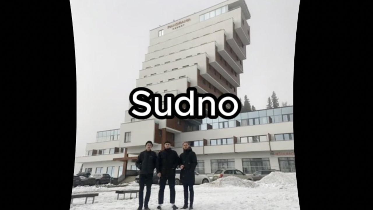 Molchat Doma - Sudno (Lyrics) - YouTube