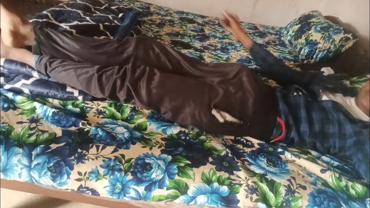 sleep stream Relaxing guys boy live Video | Whatsapp 03456274018 ...