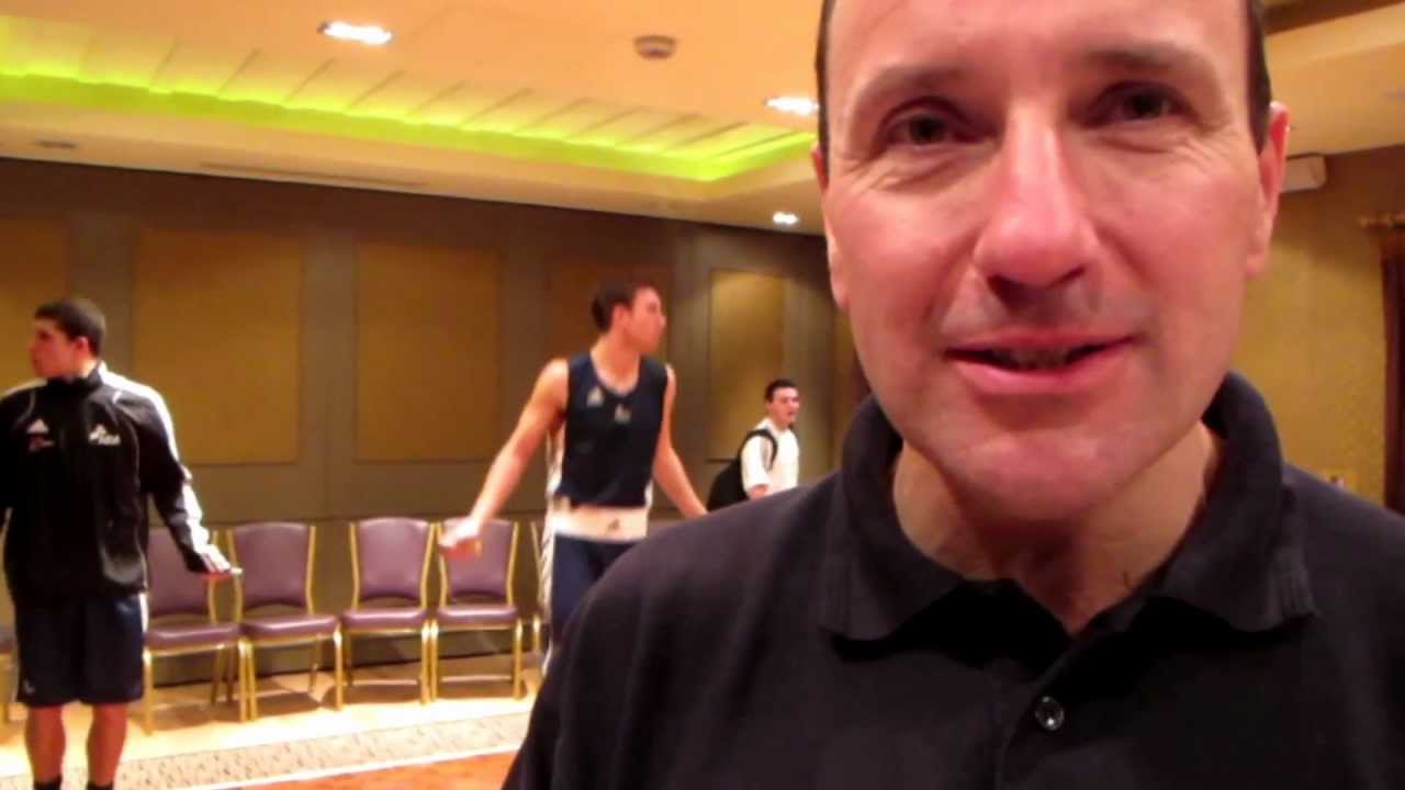 Alan Case: English Coach - YouTube