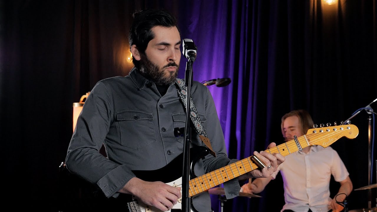 Ariel Posen - Be Enough (Live) - YouTube