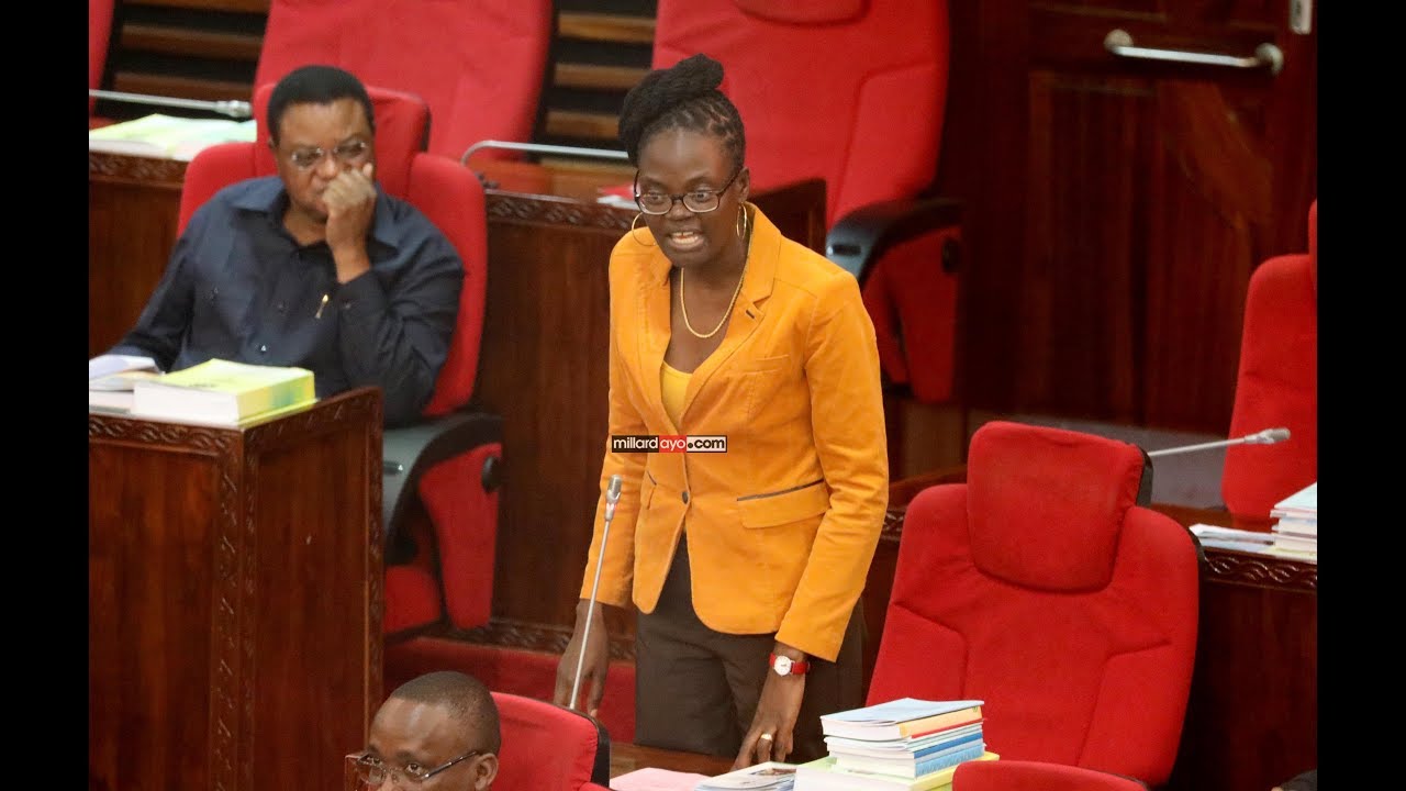 Swali la kwanza la Dr Tulia kwa Serikali tangu aingie Bungeni - YouTube