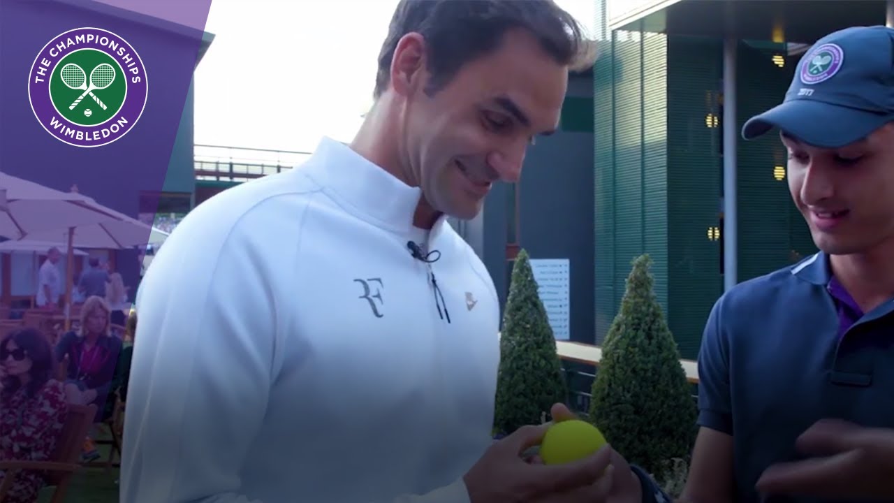 Roger Federer reunited with 10,000th ace ball at Wimbledon 2017 - YouTube