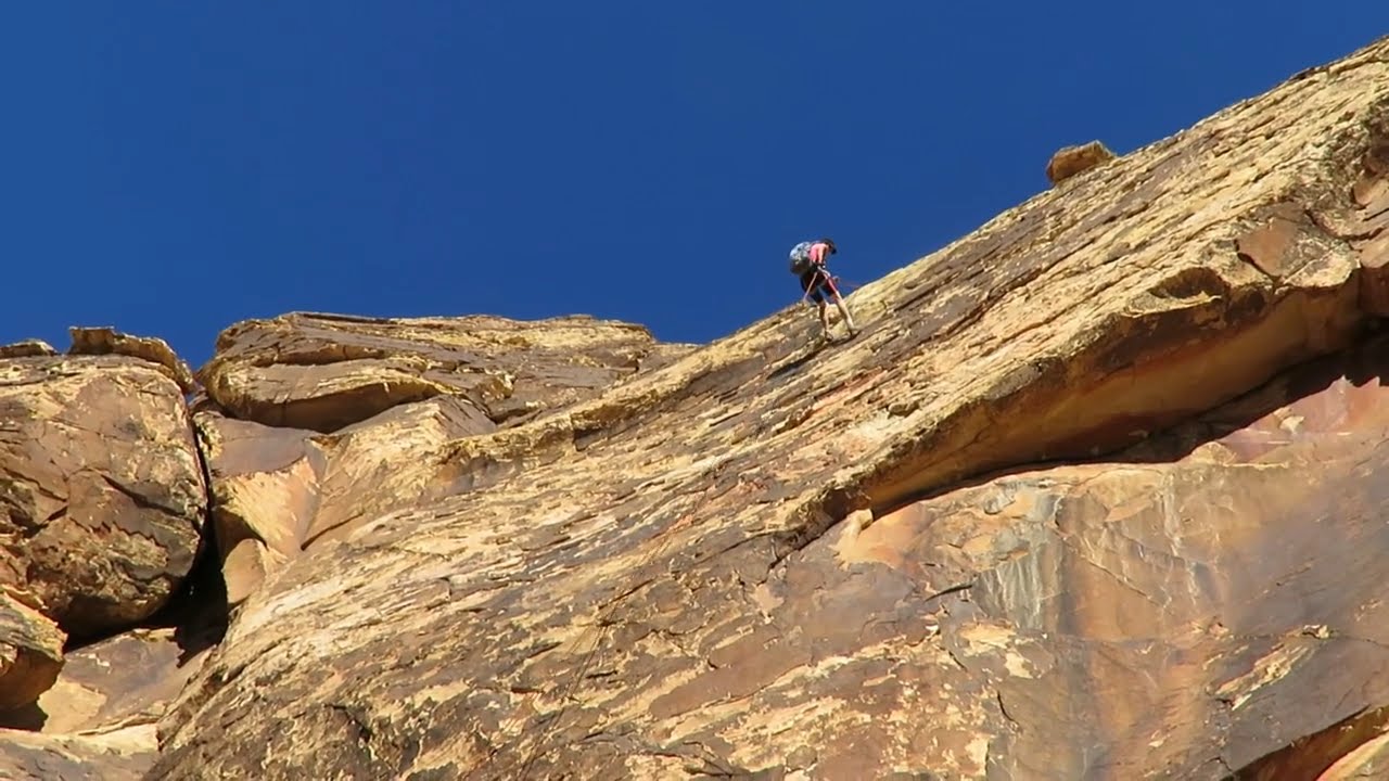 Rappelling in Red Rock Canyon - YouTube