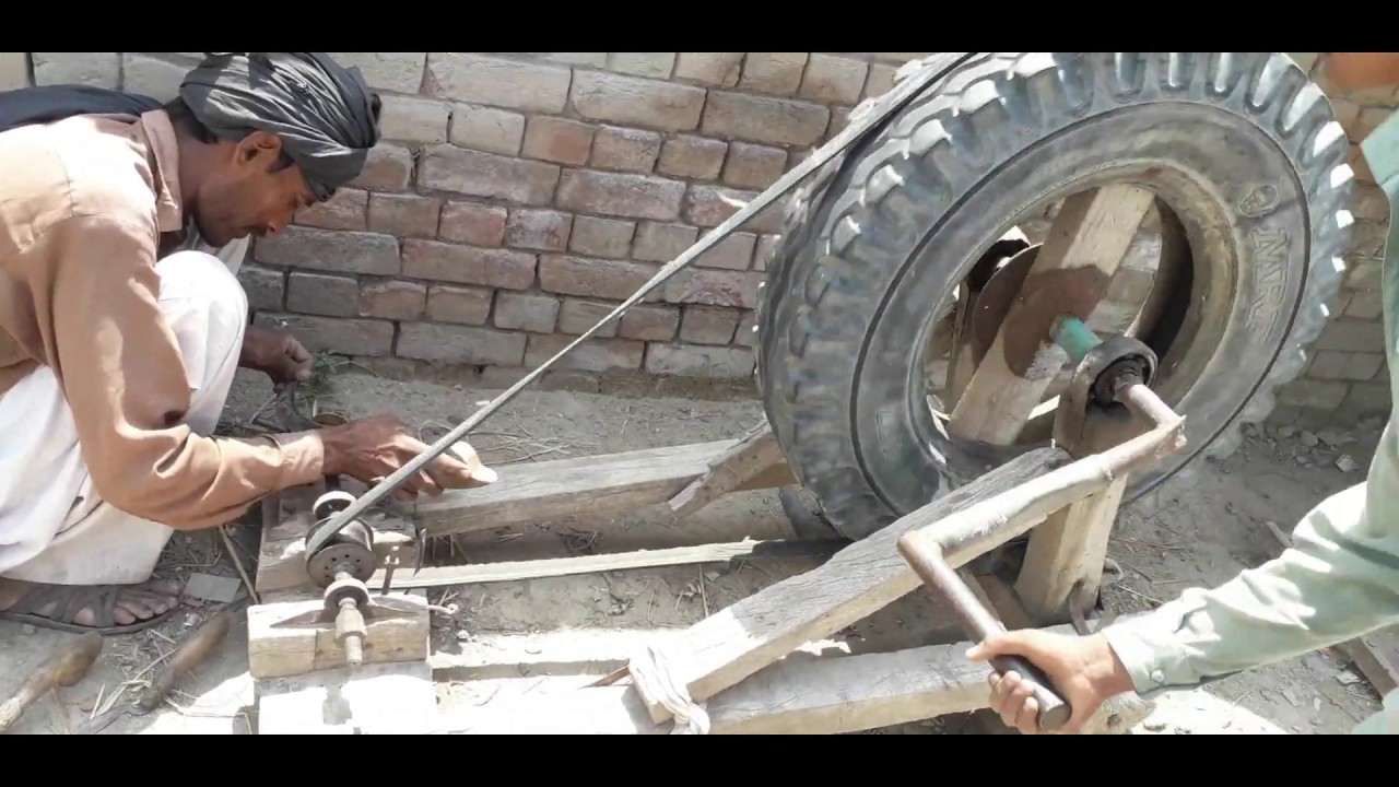 sickle cutting machine - YouTube