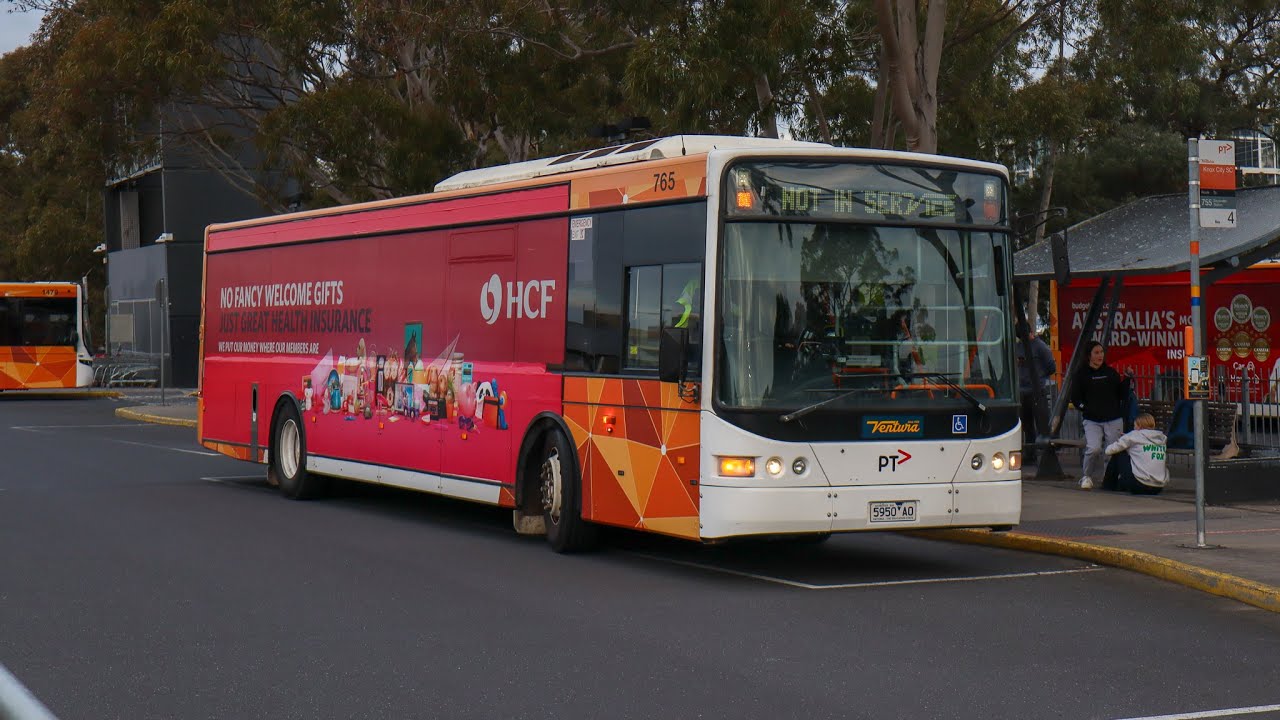 Ventura Bus 765 Scania L94UB, Volgren "CR228L" - YouTube