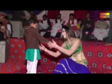 2020 Mahek malik  latest dance on attaullah song