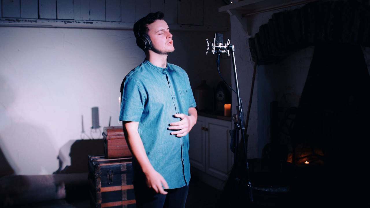 Conor Mc Ginty | ''Say Something'' - (Live in The Craft Village, Derry ...