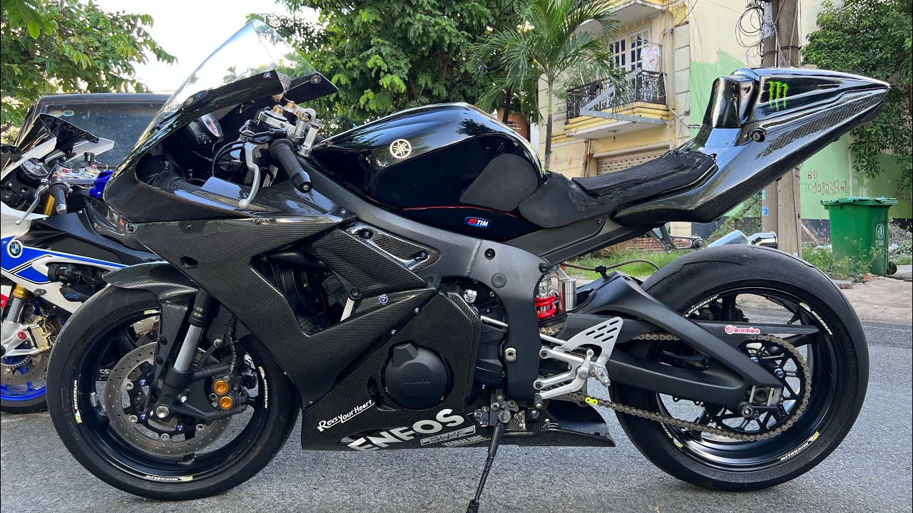 Yamaha R6 up Electric Turbo - YouTube