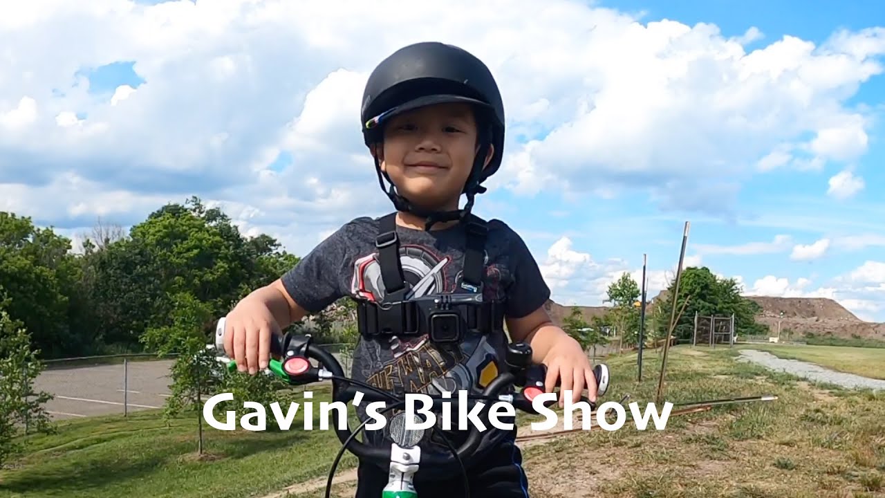 GAVIN'S BIKE SHOW - WEST MILFORD FAMILY PUMP TRACK - YouTube