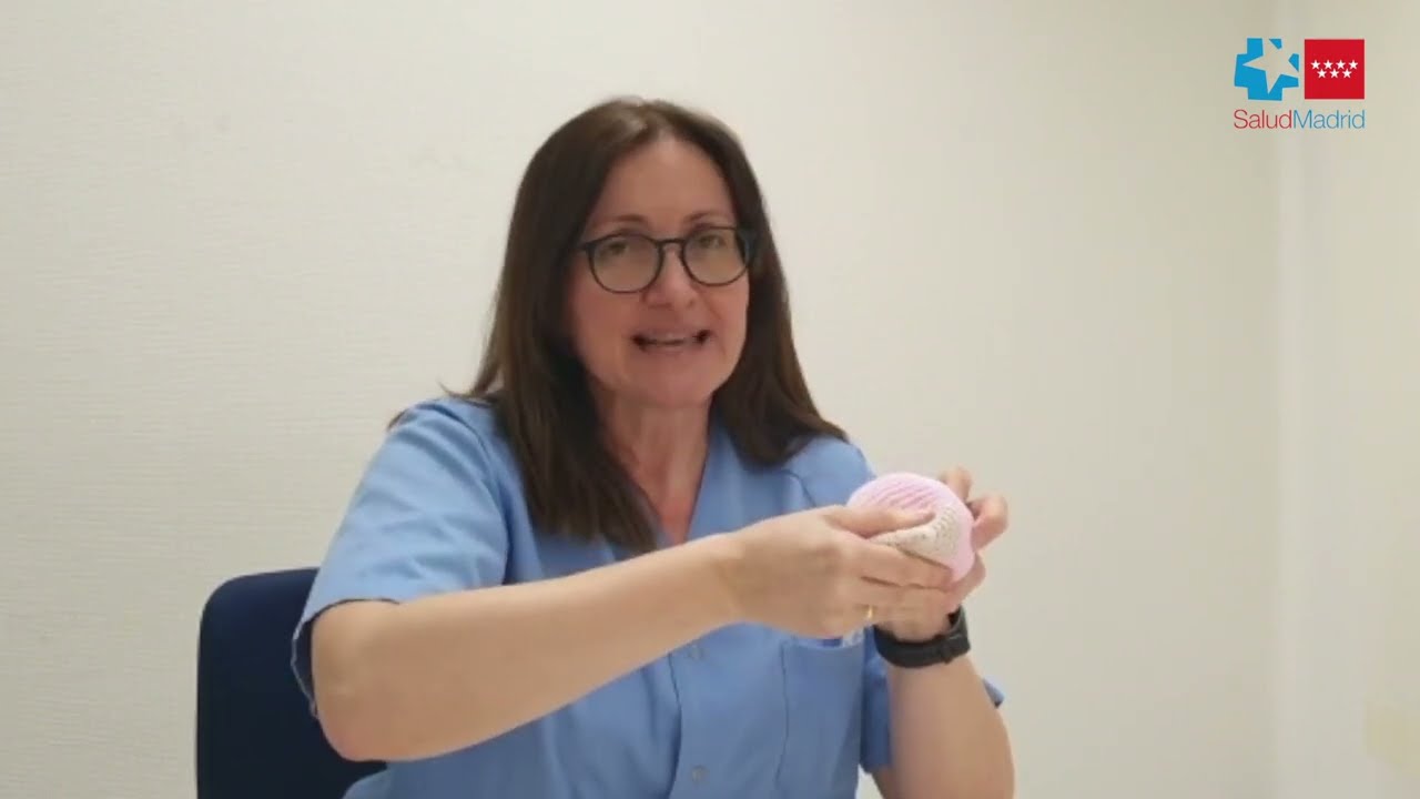 Hospital del Henares - Extracción manual de calostro - YouTube