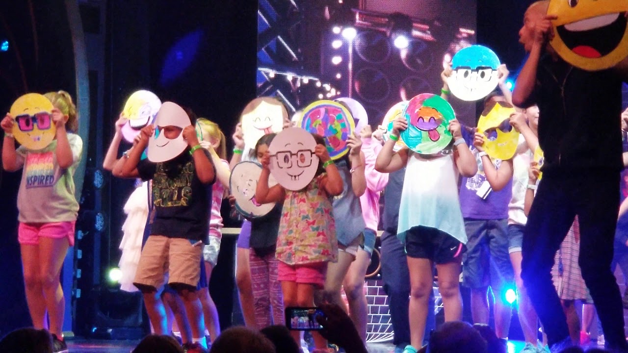 Cruise dancing 2019 2 - YouTube