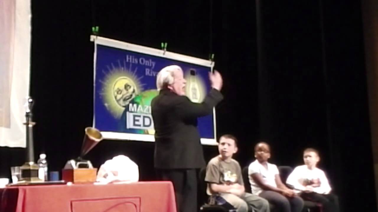 Thomas Edison--Wizard of Menlo Park - YouTube