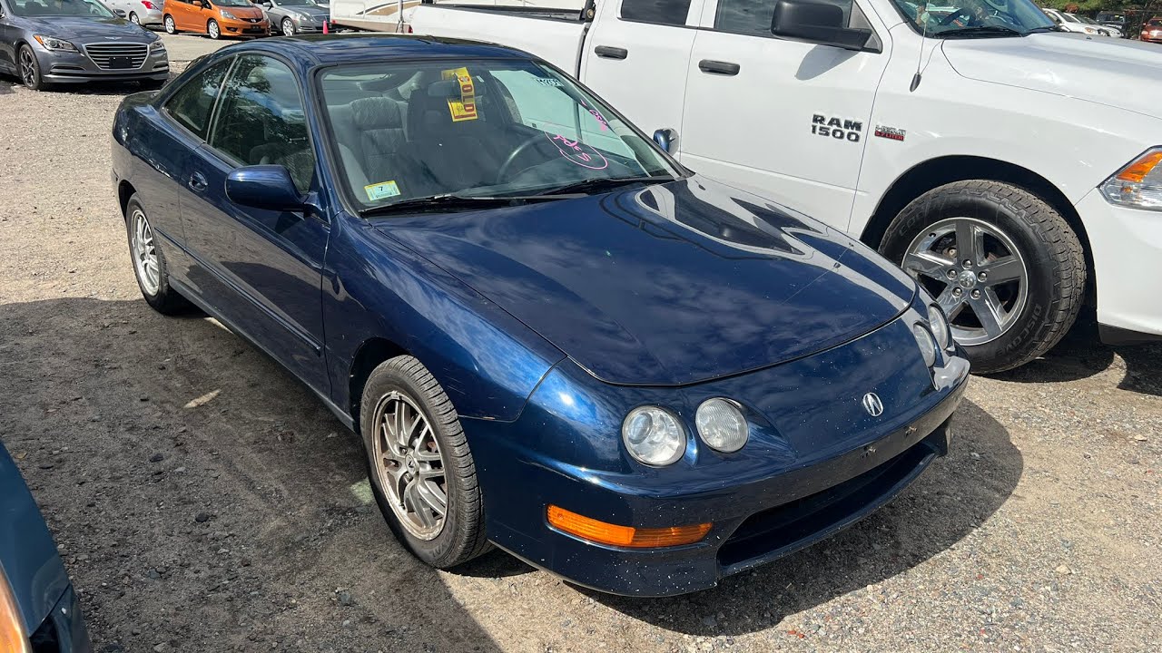 I came across this rare Acura integra stick shift at auction this week ...