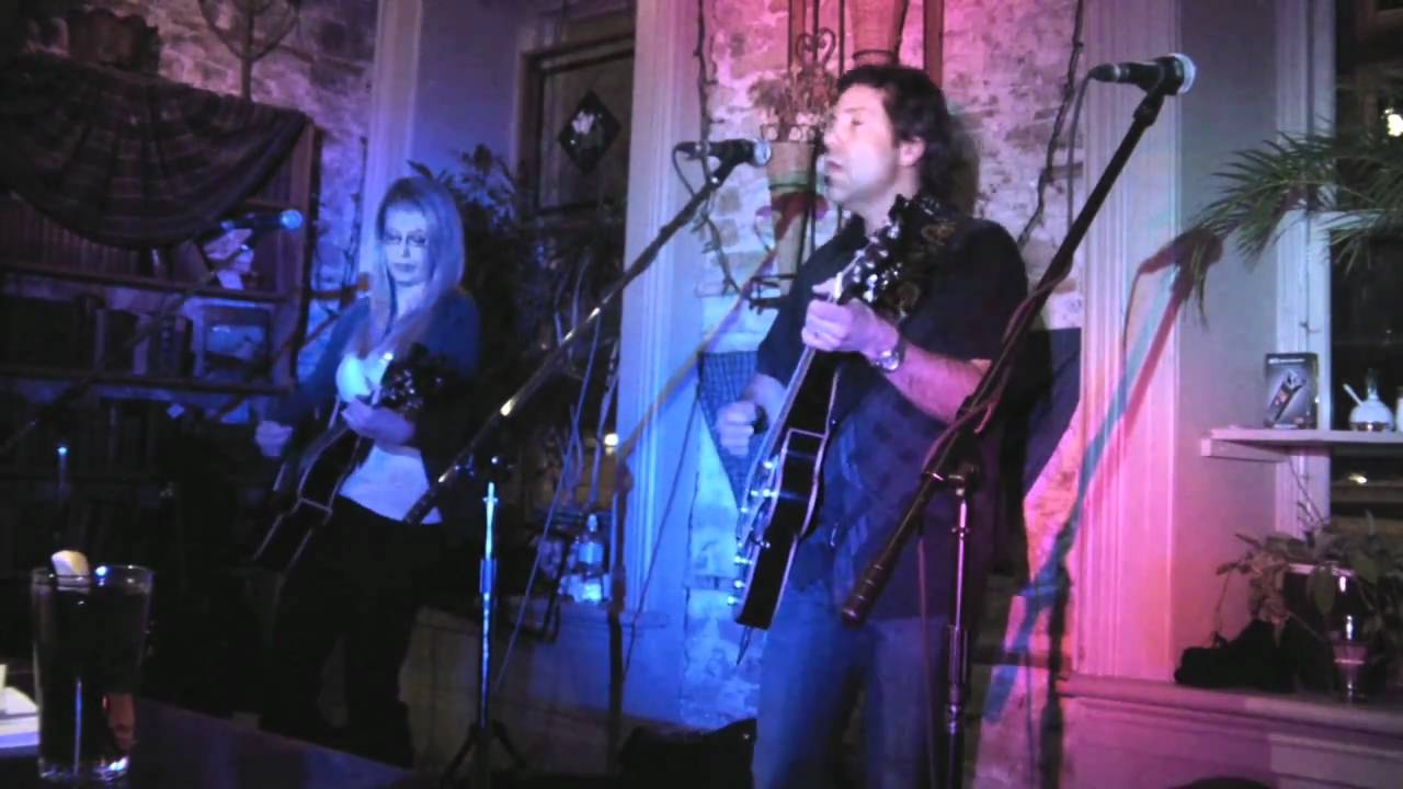 Crazy Eyes - Laura Hasler & Doug Roach - YouTube