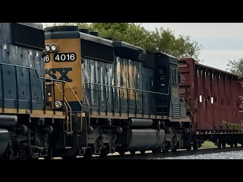 Welcome CSX 4016 SpongeBob Squarecab to the Line! - YouTube