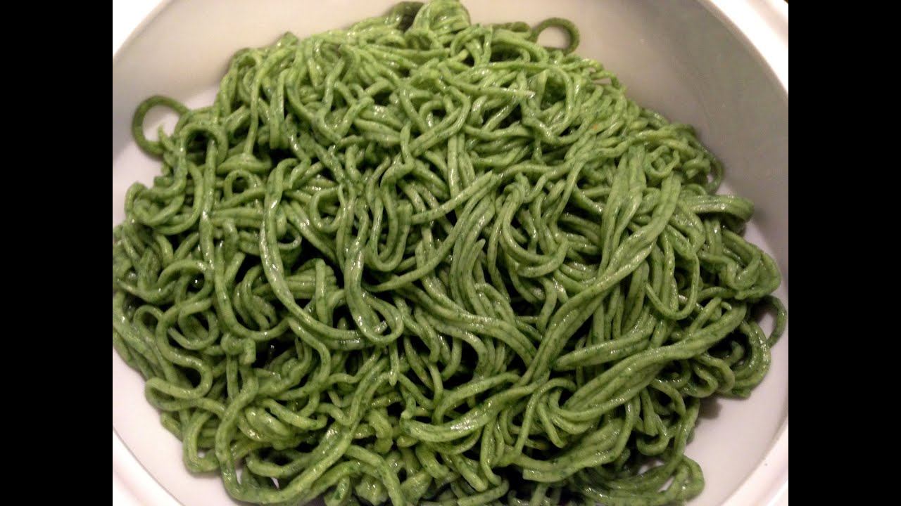 Stinging Nettle Pasta | Brennnesselpasta - YouTube